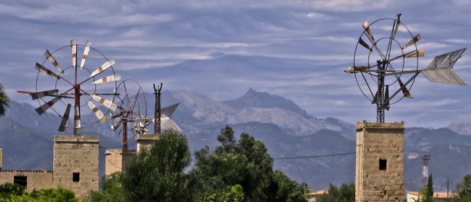 Windmills of Mallorca | Windmills Es Jonquet | Windmills in Palma