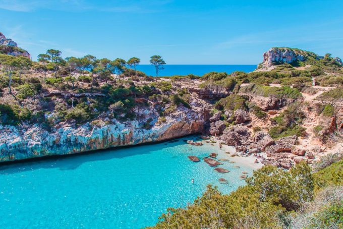 Spring in Mallorca | 5 things to pack for Majorca | Palma in Spring